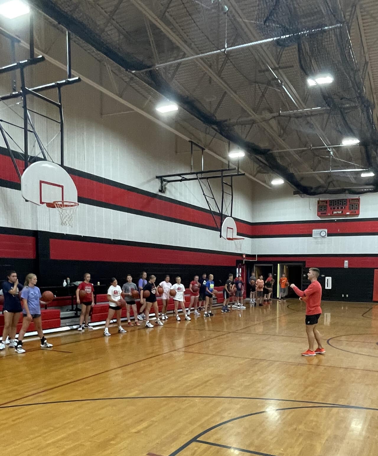 AAU Basketball Teams - Compete Camp